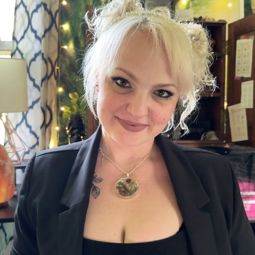 Luna Tarot | Love | Mysticsense